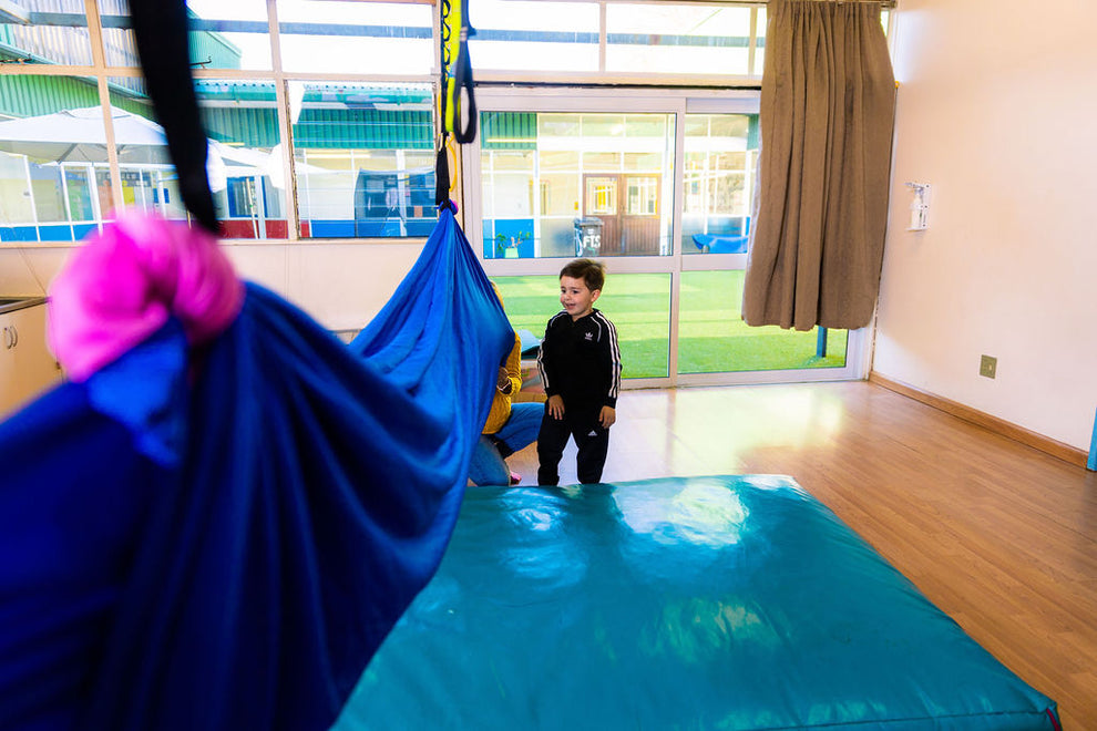 Suspended Tunnel – Upside Down Therapy Tools